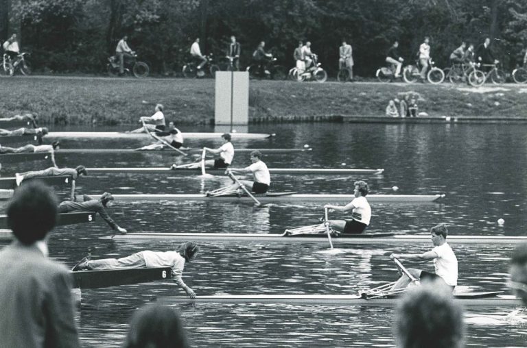 1981 – 2000 | KNRB